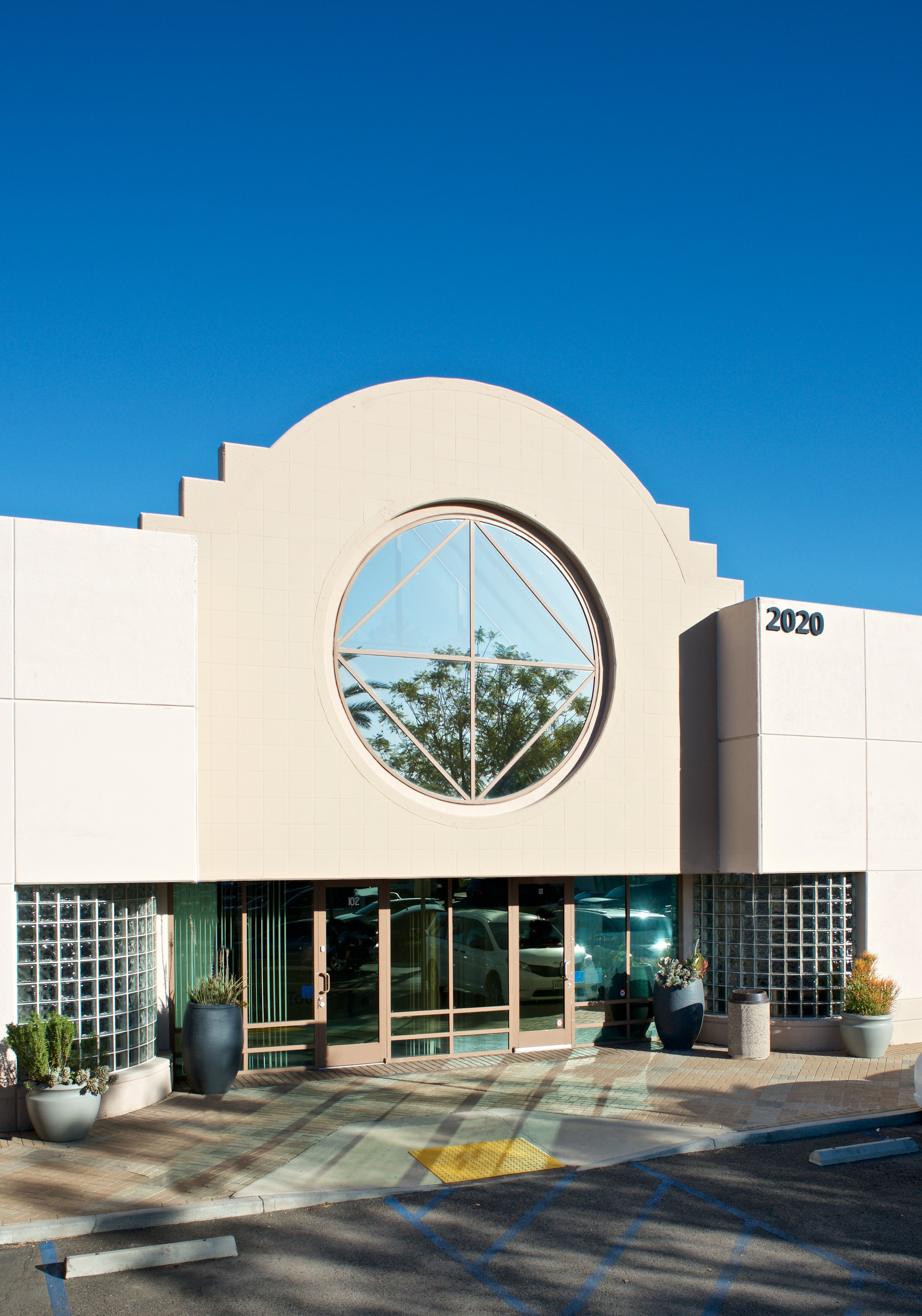 Summit Business Center - CIP Real Estate